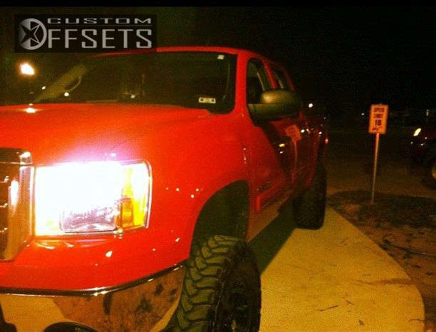 2012 GMC Sierra 1500 with 18x10 -12.7 XD Misfit and 35/12.5R18 Toyo ...