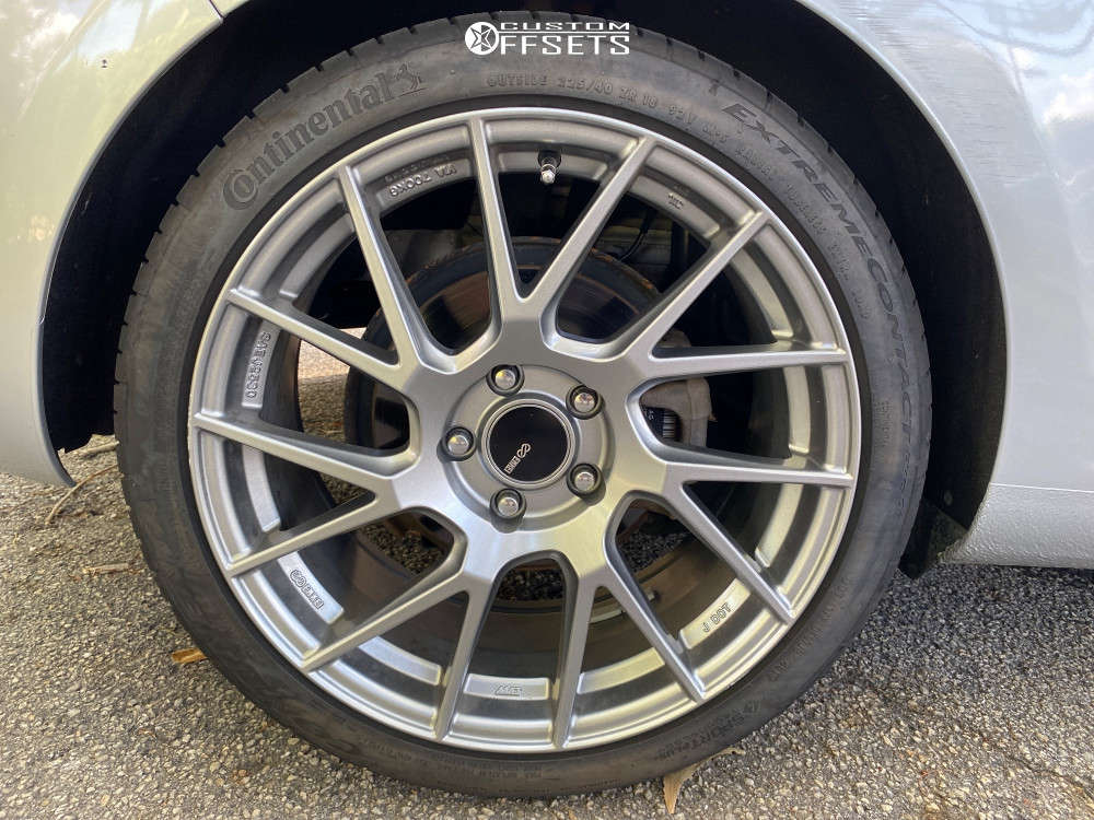 2012 Volkswagen Golf with 18x8 45 Enkei Tm7 and 225/40R18 Continental ...