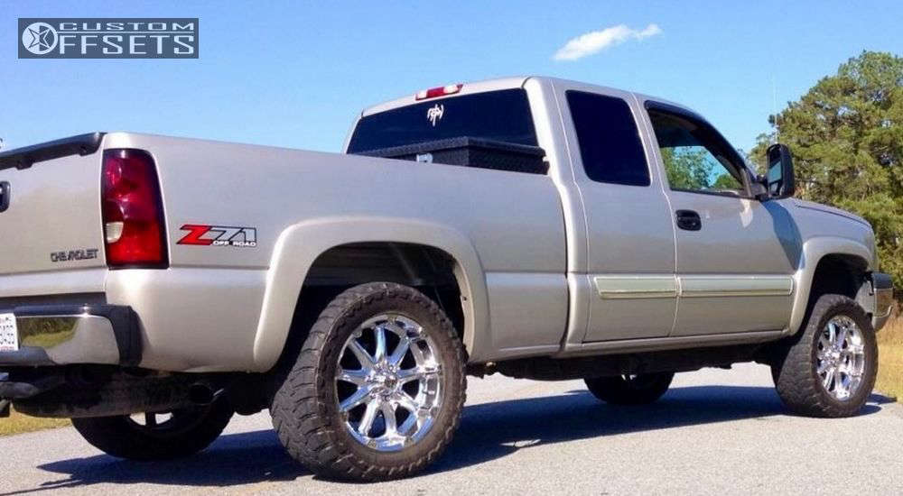 2004 Chevrolet Silverado 1500 with 20x9 18 XD Badlands and 33/12.5R20 ...