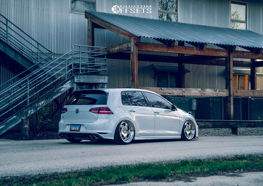 2015 Volkswagen Golf R with 19x9.5 38 Carline NW6 and 215/35R19 Nankang ...