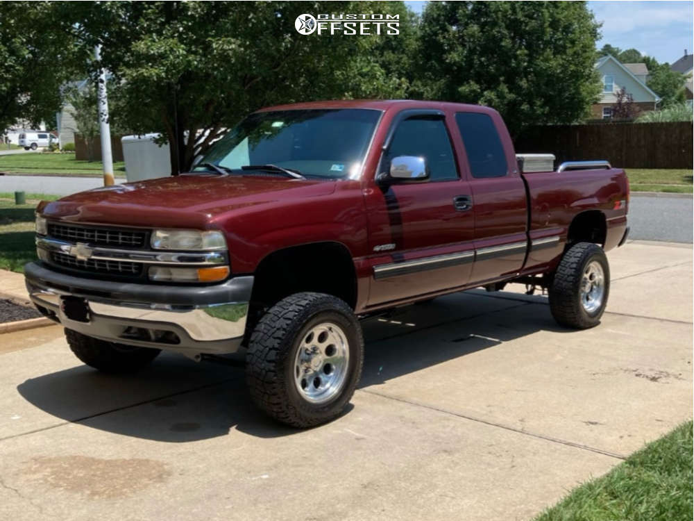 2000 Chevrolet Silverado 1500 with 17x9 -6 Pro Comp 69 and 265/70R17 ...