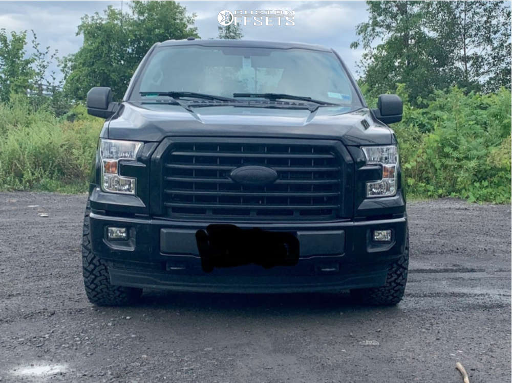 2017 Ford F-150 with 18x8.5 25 Vision Warrior and 33/12.5R18 Venom ...