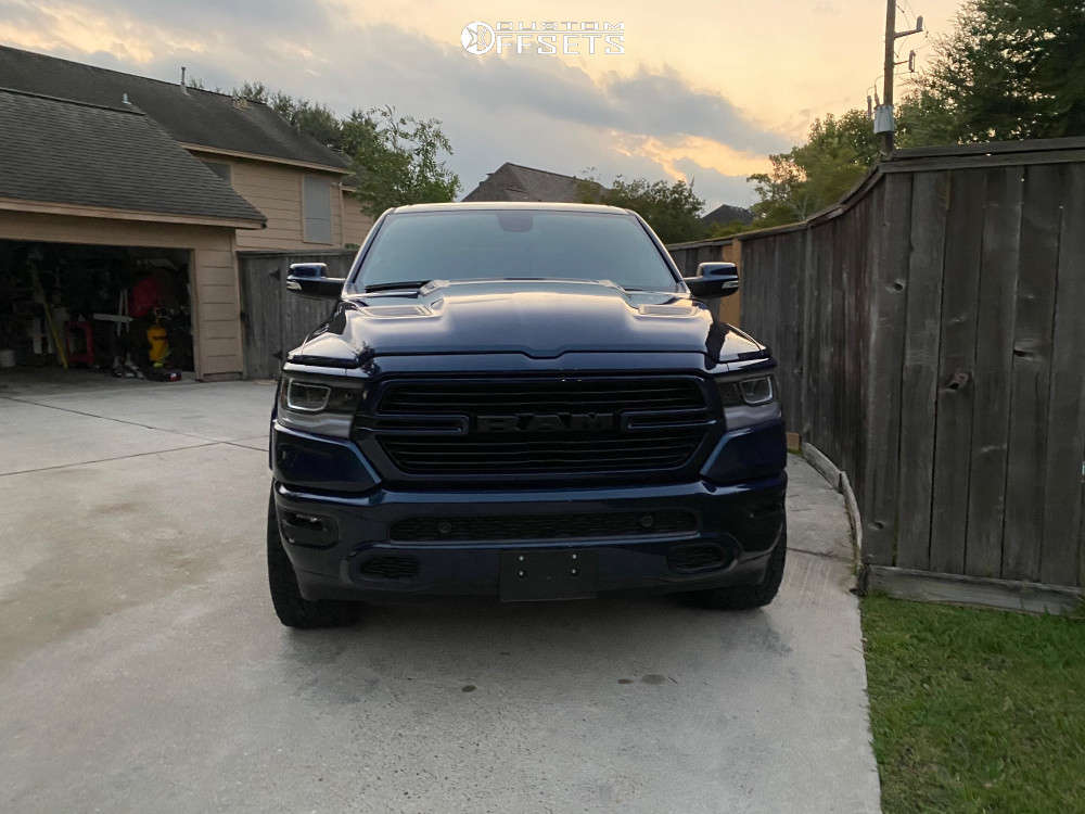 2020 Ram 1500 with 20x10 -18 Fuel Siege and 305/50R20 Nitto Terra ...