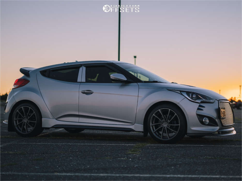 Hyundai Veloster Turbo Silver