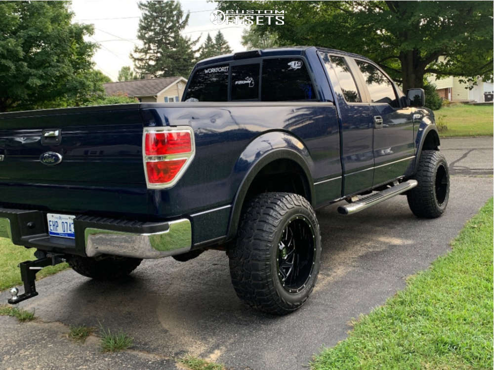 2009 Ford F-150 with 20x12 -44 Hardrock Crusher and 35/12.5R20 Federal ...