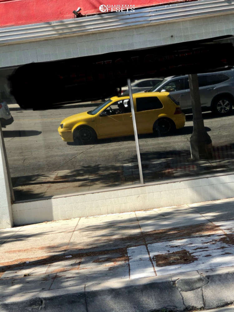 2003 Volkswagen Golf with 18x8 42 Drag Concepts R16 and 225/40R18 ...