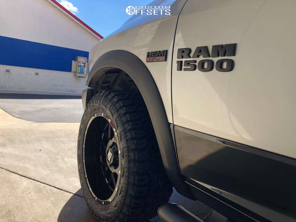 2016 Ram 1500 with 20x10 -23.876 XD Xd820 and 33/12.5R20 Federal Xplora ...