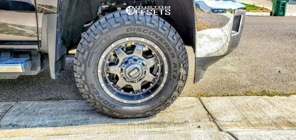 2019 Chevrolet Silverado 3500 HD with 18x9 15 Grid Gd01 and 265/70R18 ...