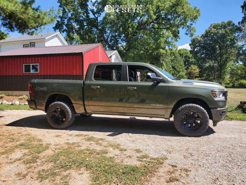 2020 Ram 1500 with 20x10 -18 Fuel Rogue and 33/12.5R20 Nitto Ridge ...