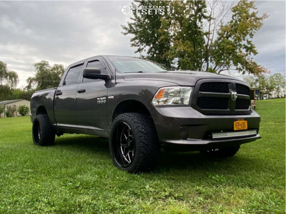2017 Ram 1500 with 22x12 -44 Axe Offroad Nemesis and 33/12.5R22 Venom ...