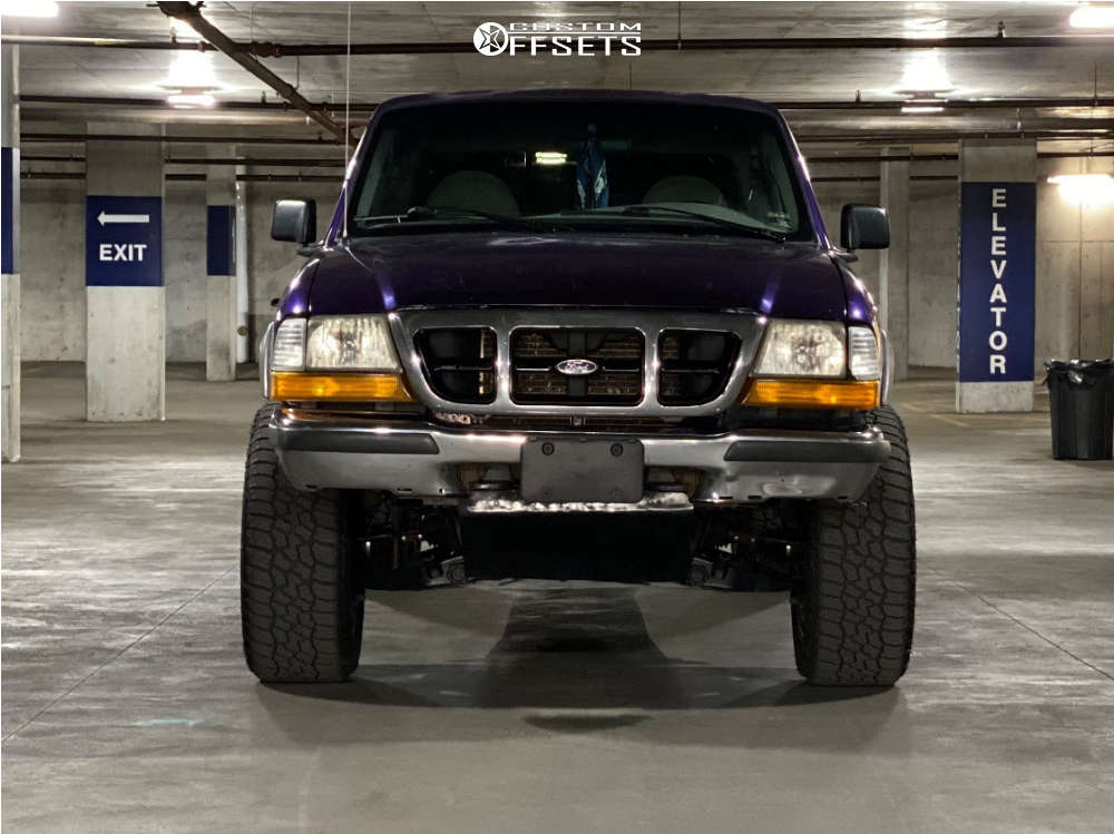 1998 Ford Ranger with 20x10 -18 Fuel Maverick and 32/11.5R20 Falken ...