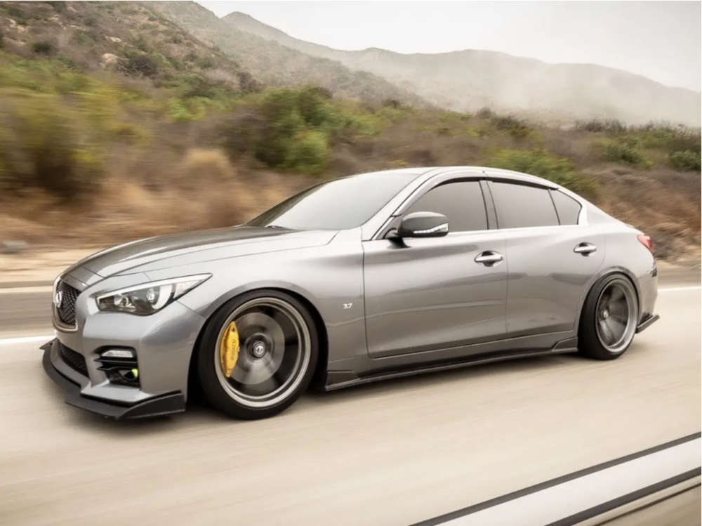 2015 INFINITI Q50 with 19x9.5 40 Rays Engineering Nismo and 245/40R19 ...