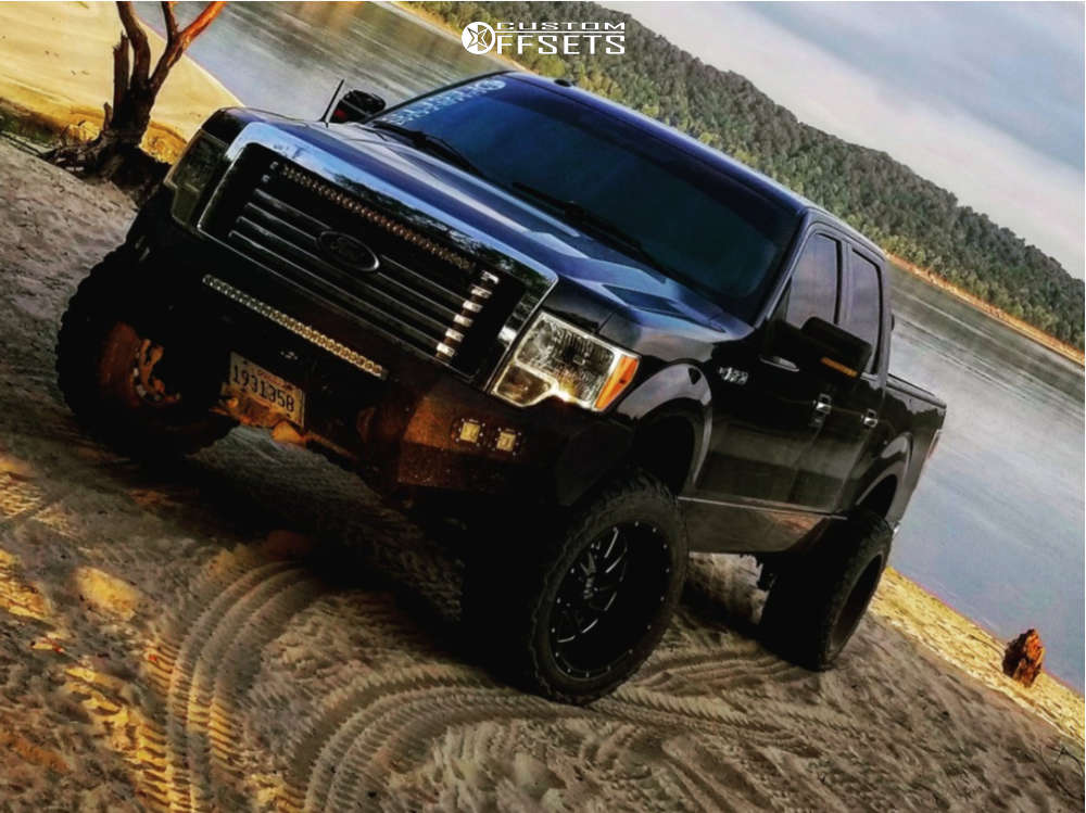 2012 Ford F-150 with 20x12 -44 Hardrock Crusher and 33/12.5R20 Federal ...