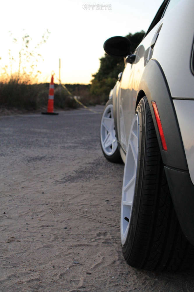 2013 Mini Cooper with 16x8 24 3SDM 0.05 and 205/45R16 Hankook Ventus ...