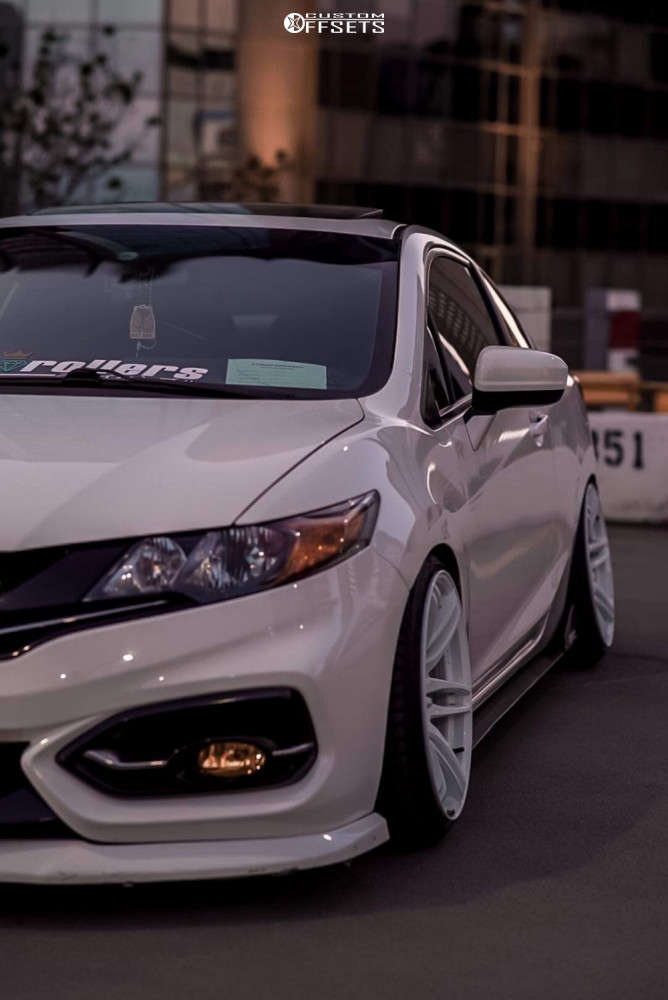2015 Honda Civic with 18x9.5 15 Cosmis Racing Mrii and 215/35R18 Rovelo ...