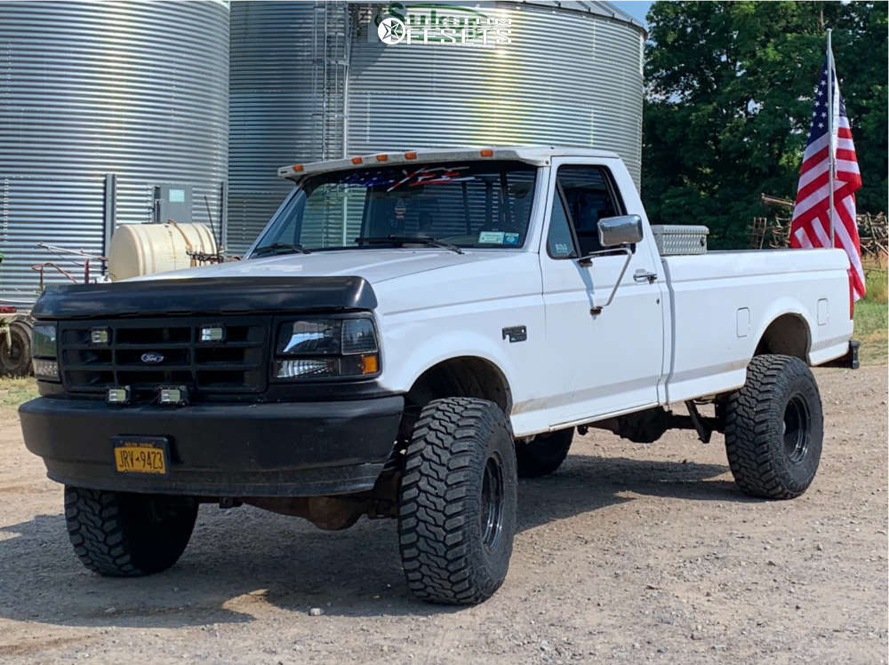 1995 Ford F-150 with 16x9 5 Steel Off-Road Sd110 and 35/12.5R16 Back ...