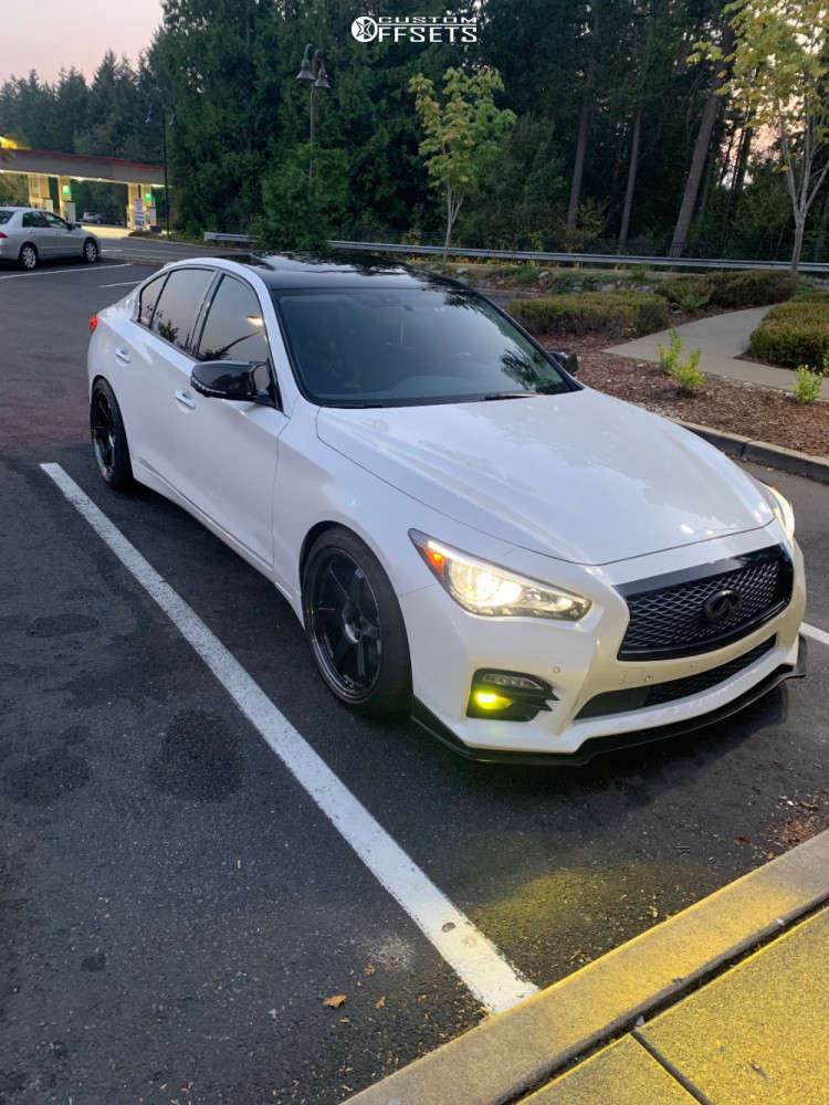 2016 INFINITI Q50 with 19x9.5 22 Volk Te37sl and 245/40R19 Michelin ...