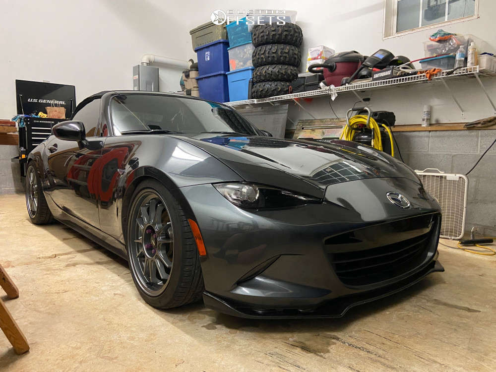 2016 Mazda MX-5 Miata with 17x8 45 Konig Hypergram and 215/40R17 Nexen ...