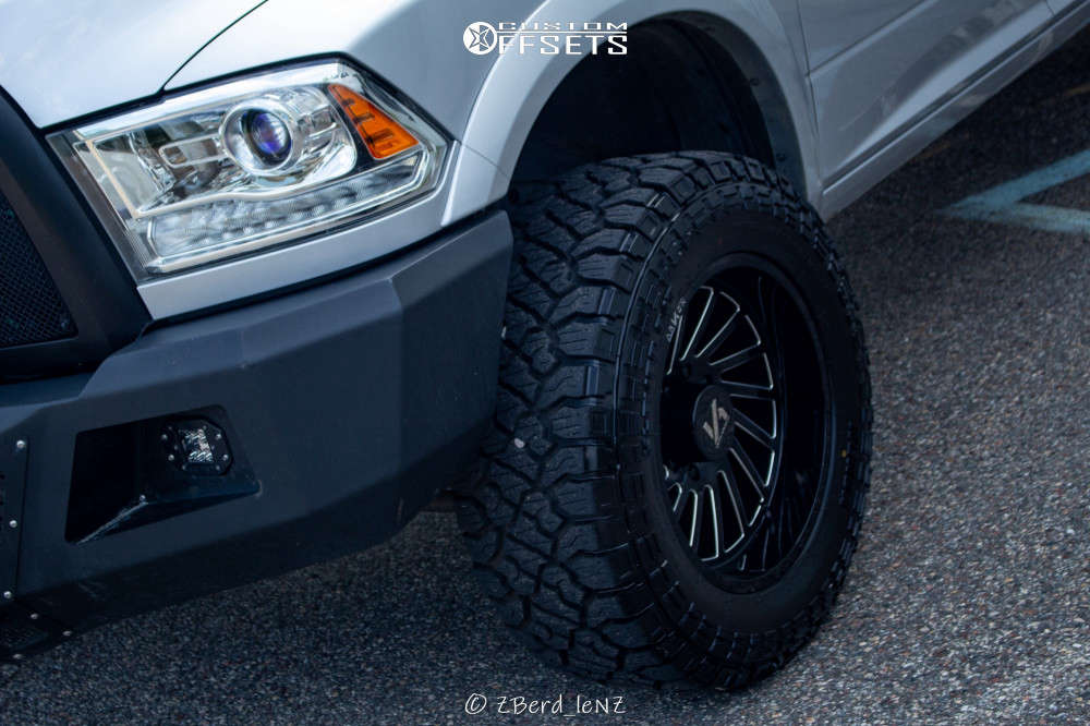 2015 Ram 2500 with 20x10 -25 ARKON OFF-ROAD Caesar and 35/12.5R20 Kenda ...