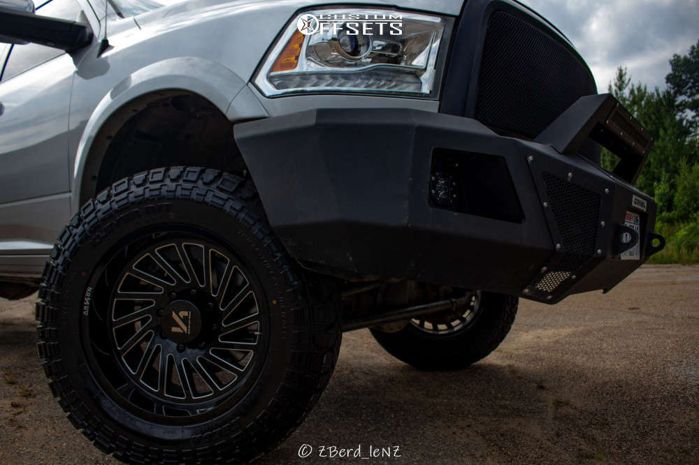 2015 Ram 2500 with 20x10 -25 ARKON OFF-ROAD Caesar and 35/12.5R20 Kenda ...