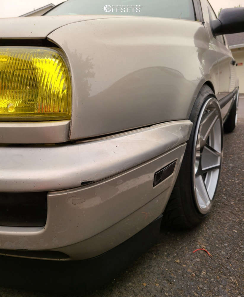 1997 Volkswagen Jetta with 16x9 20 3SDM 0.05 and 195/45R16 Federal ...