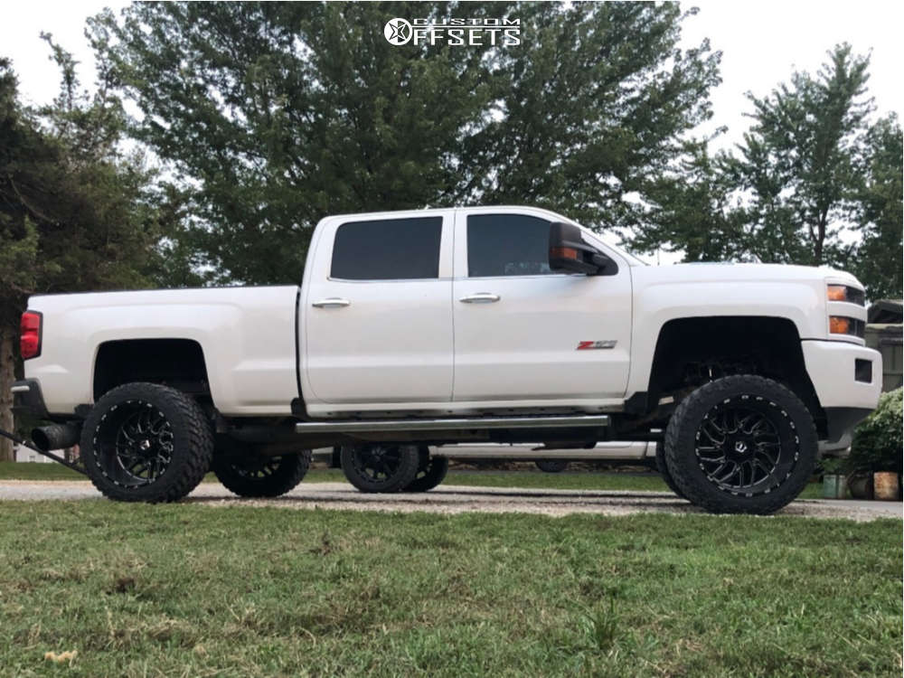 2016 Chevrolet Silverado 2500 HD with 22x14 -76 TIS 544BM and 355/40R22 Nitto Trail Grappler and ...