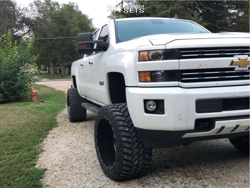 2016 Chevrolet Silverado 2500 HD with 22x14 -76 TIS 544BM and 355/40R22 Nitto Trail Grappler and ...