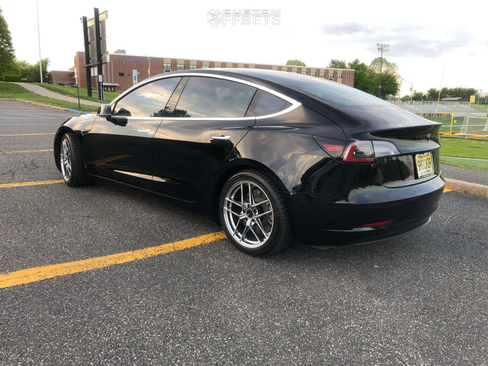 2020 Tesla 3 with 18x8.5 50 Enkei Ty5 and 245/40R18 Michelin Pilot ...