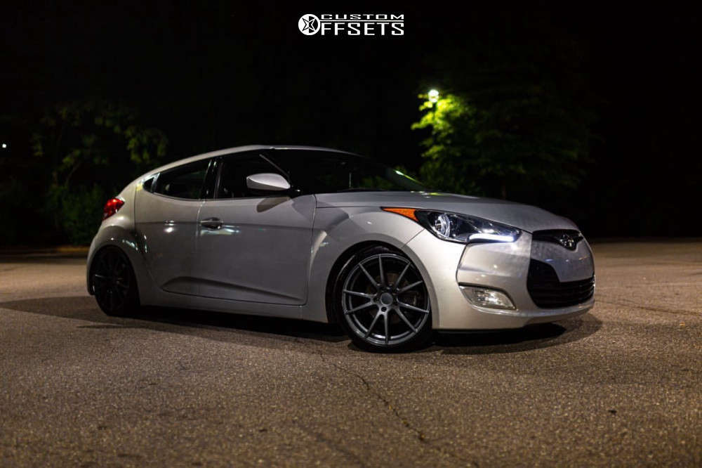 2013 Hyundai Veloster with 18x8 35 Liquid Metal Shift and 215/40R18 ...