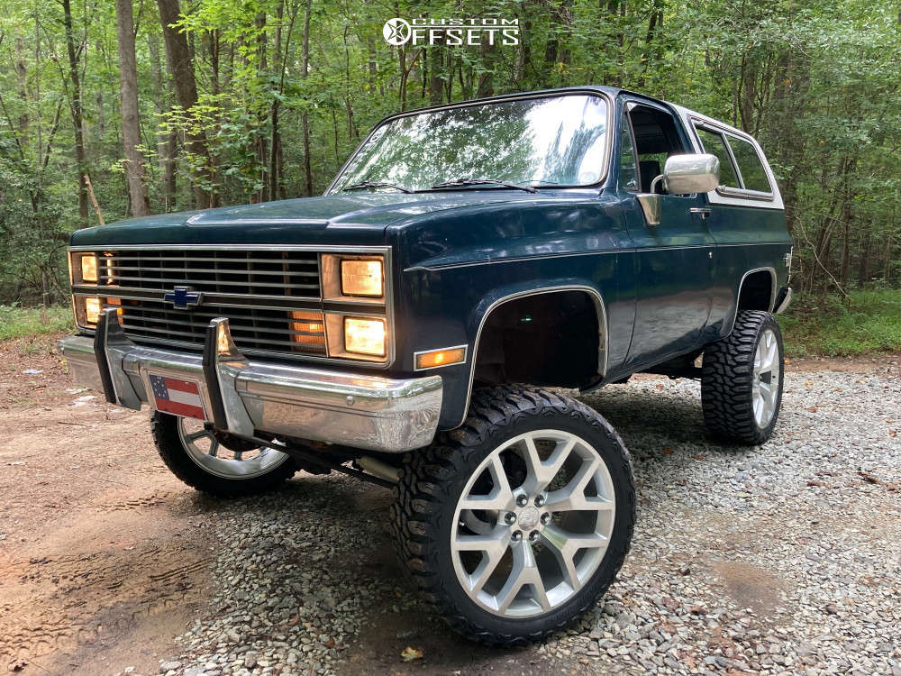 1985 Chevrolet Blazer with 24x10 30 Eclipse Replica 288 and 35/12.5R24 ...