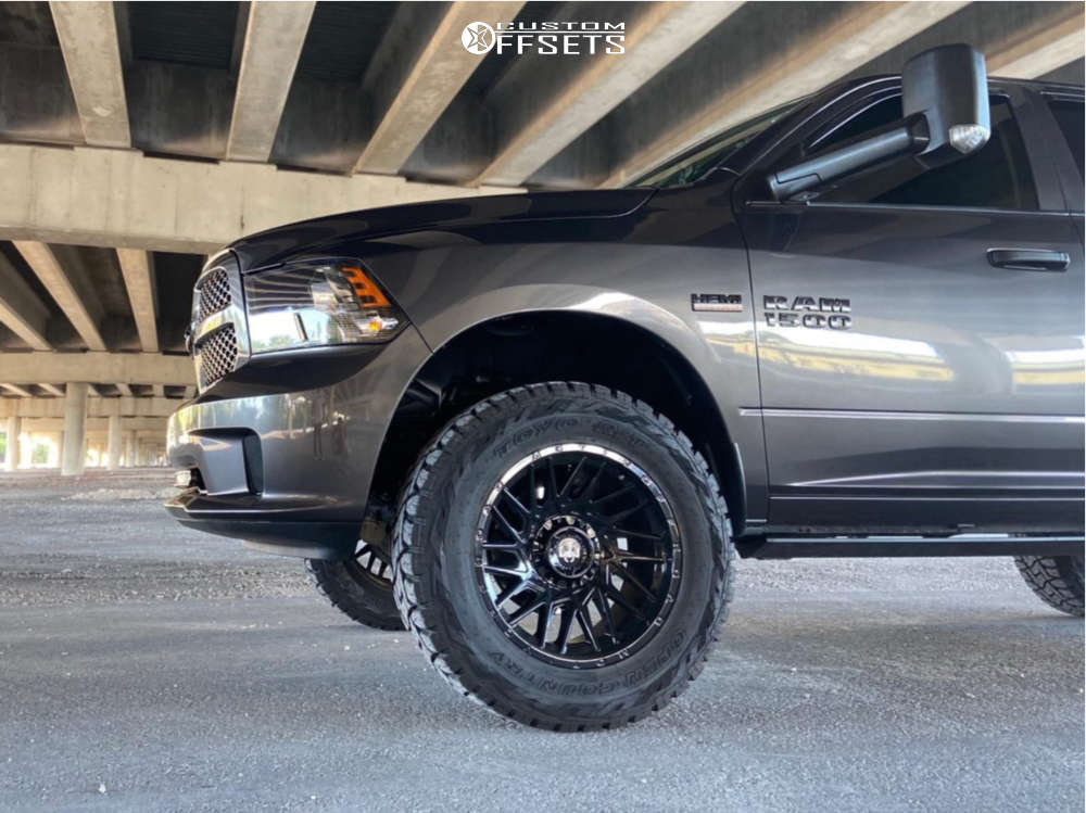 2017 Ram 1500 with 20x10 -25 Motiv Offroad Mutant and 35/12.5R20 Toyo ...