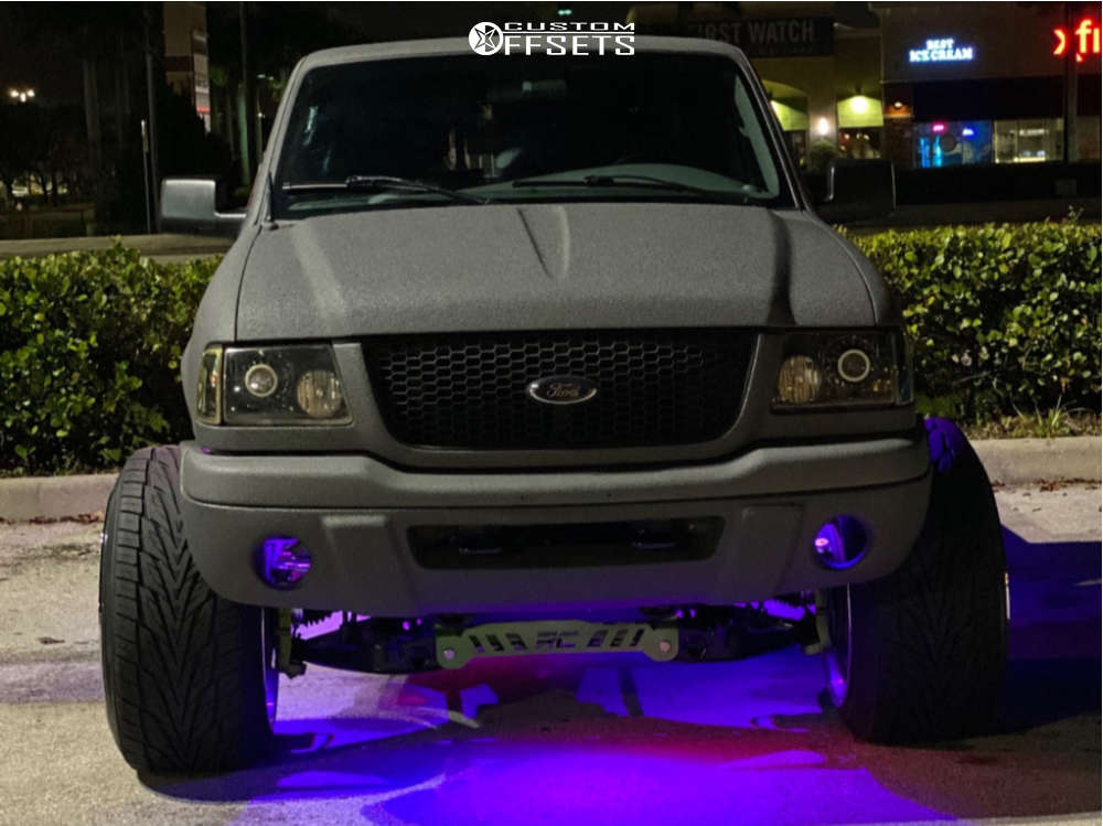 2009 Ford Ranger with 22x14 -75 Fuel Triton D609 and 305/40R22 Toyo ...