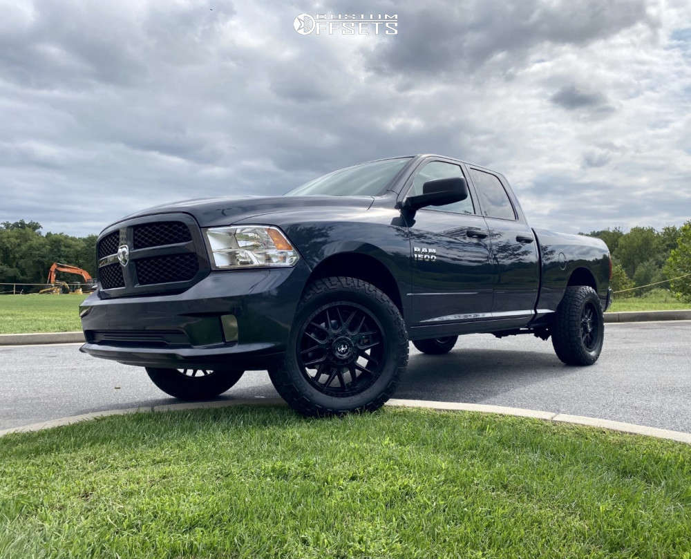 2017 Ram 1500 with 20x9 18 Motiv Offroad Magnus and 33/12.5R20 Cooper ...