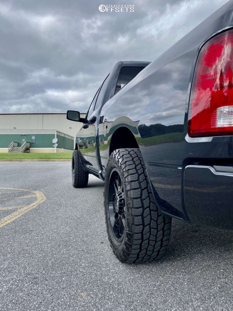 2017 Ram 1500 with 20x9 18 Motiv Offroad Magnus and 33/12.5R20 Cooper ...