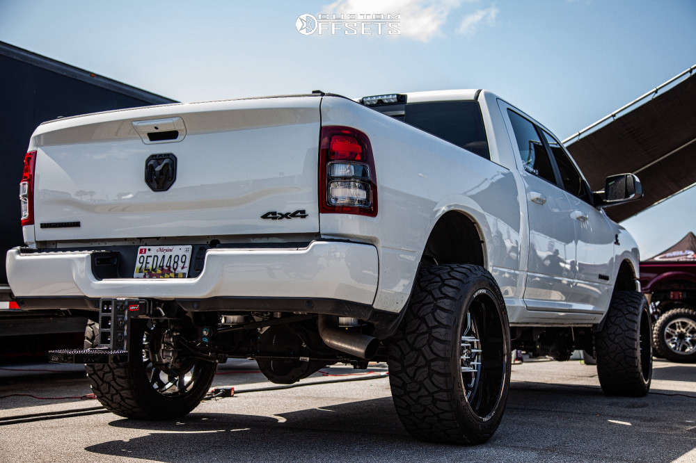 2019 Ram 2500 with 24x12 -44 KG1 Forged Knox and 325/45R24 Delinte Dx ...