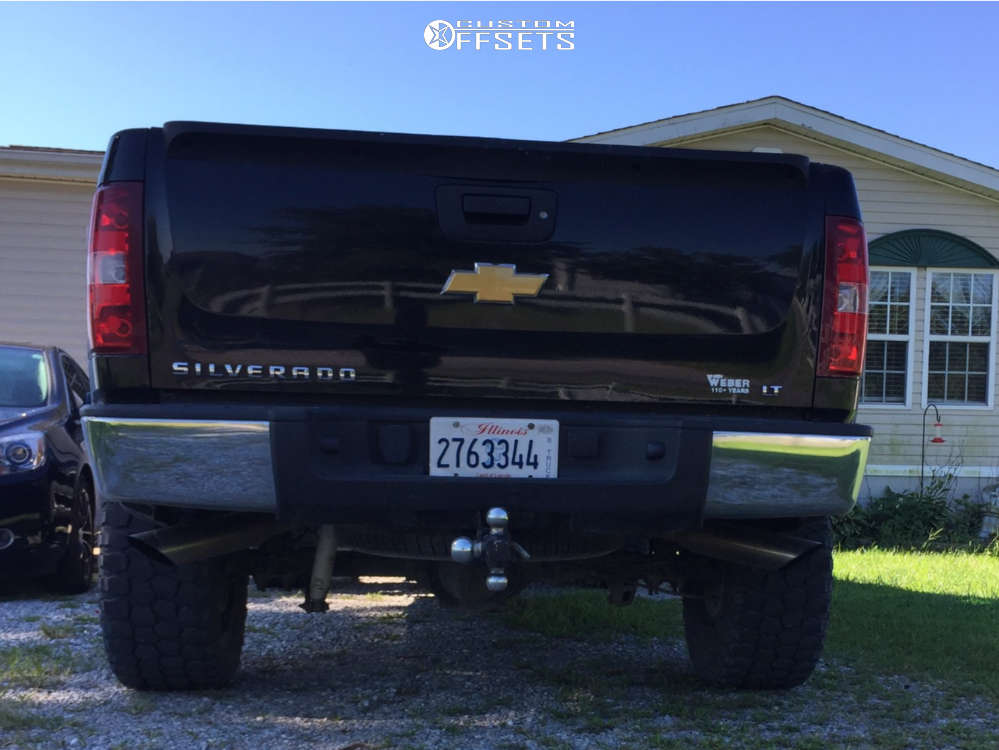 2012 Chevrolet Silverado 1500 with 20x12 -44 Fuel Dune and 33/12.5R20 ...