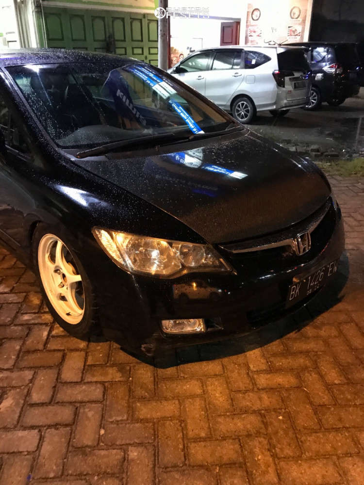 2007 Honda Civic with 17x7.5 48 Enkei RP02 and 235/45R17 GT Radial ...