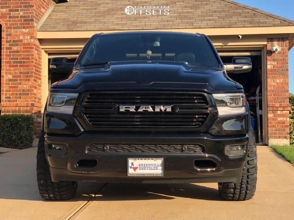 2020 Ram 1500 with 20x12 -44 TIS 544BM and 33/12.5R20 Federal Couragia ...