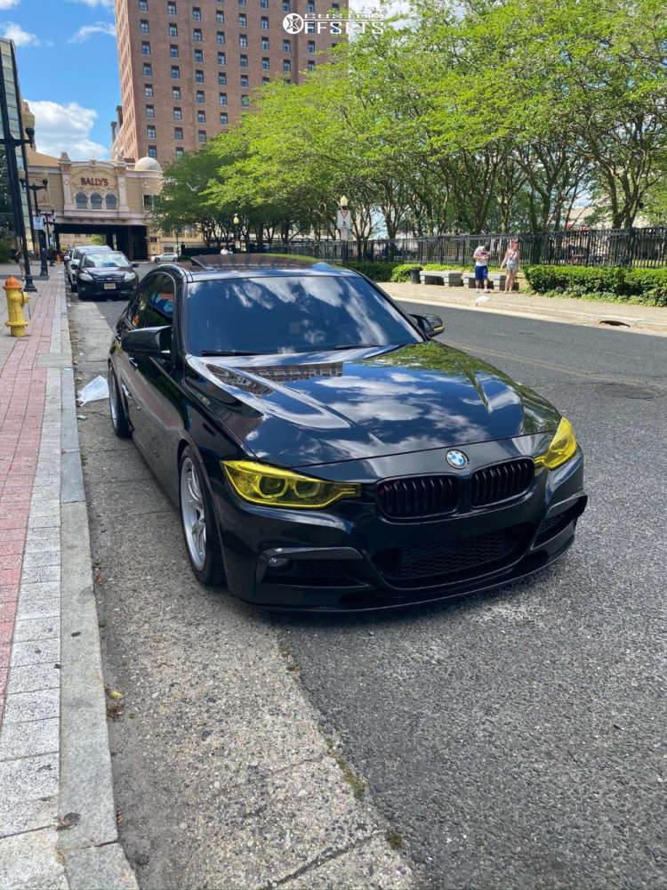 2015 BMW 335i with 18x9 30 Apex Fl-5 and 255/35R18 Michelin Pilot Sport ...