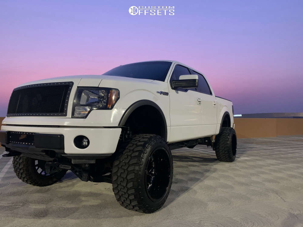 2012 Ford F-150 with 22x14 -76 Gear Forged F71bm1 and 35/13.5R22 ...