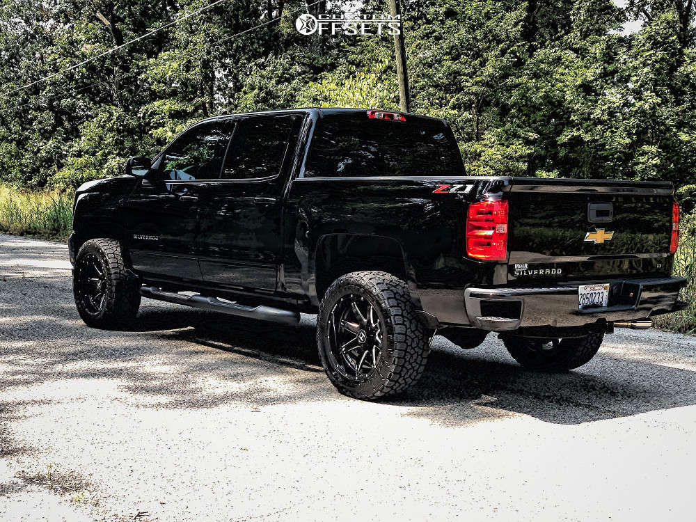 2018 Chevrolet Silverado 1500 with 20x10 -19 Hostile Alpha and 33/12 ...