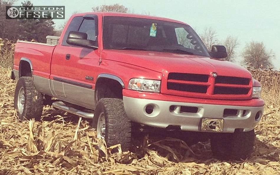 2002 Dodge Ram 2500 with 18x9 0 Alloy Ion Style 171 and 35/12.5R18 Pro ...
