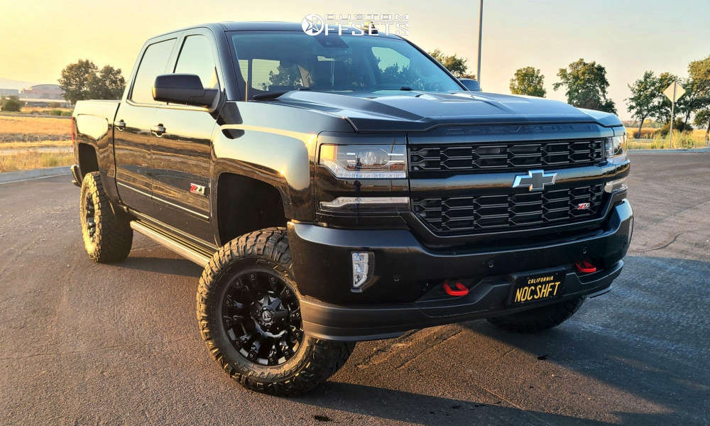 2017 Chevrolet Silverado 1500 with 17x9 0 Fuel Vapor and 33/12.5R17 ...