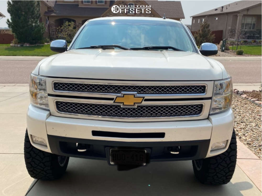 2013 Chevrolet Silverado 1500 with 20x12 -45 Tuff T2a and 35/12.5R20 ...