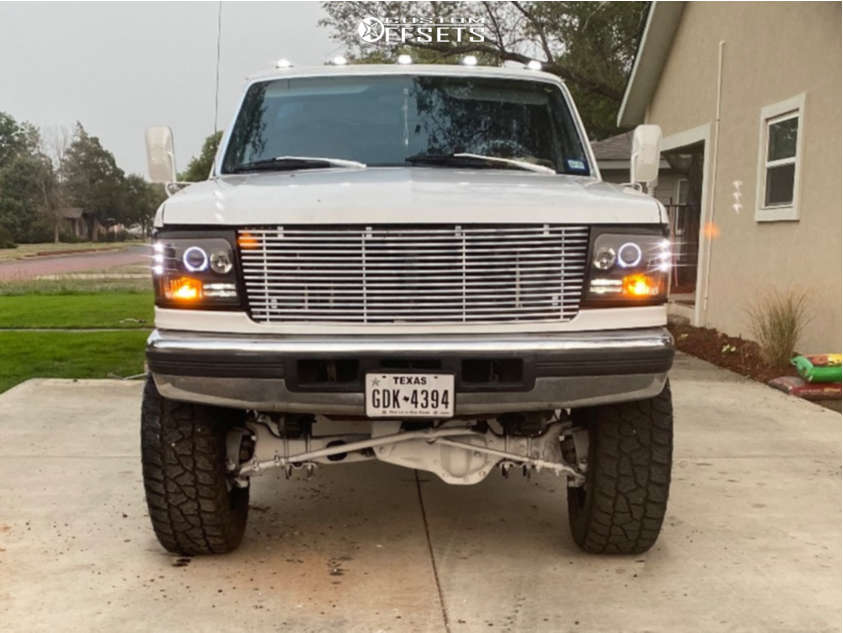 1995 Ford F-250 with 20x10 -24 Hd Luxxx HD14 and 35/12.5R20 Mickey ...