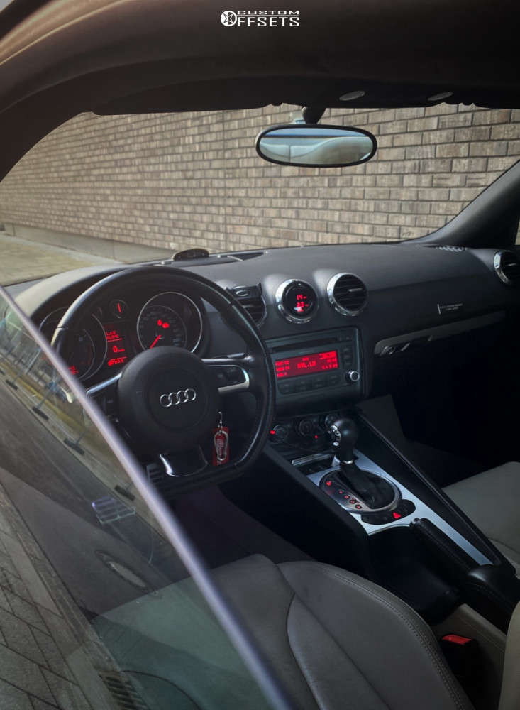 2006 Audi TT with 18x8.5 30 ATS Racelight and 225/40R18 Goodyear Eagle ...