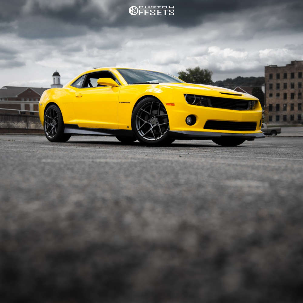 2010 Chevrolet Camaro with 20x9 20 American Racing Crossfire and 255 ...