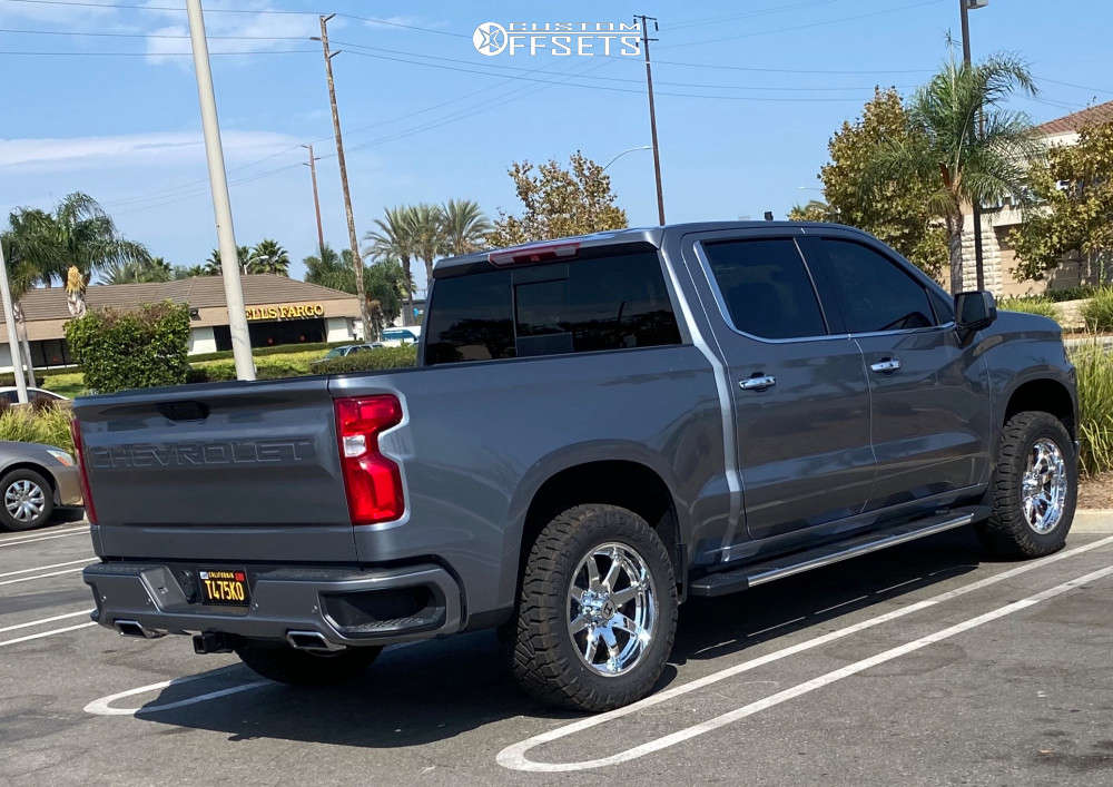 2019 Chevrolet Silverado 1500 with 20x9 0 Hostile Alpha and 33/12.5R20 ...