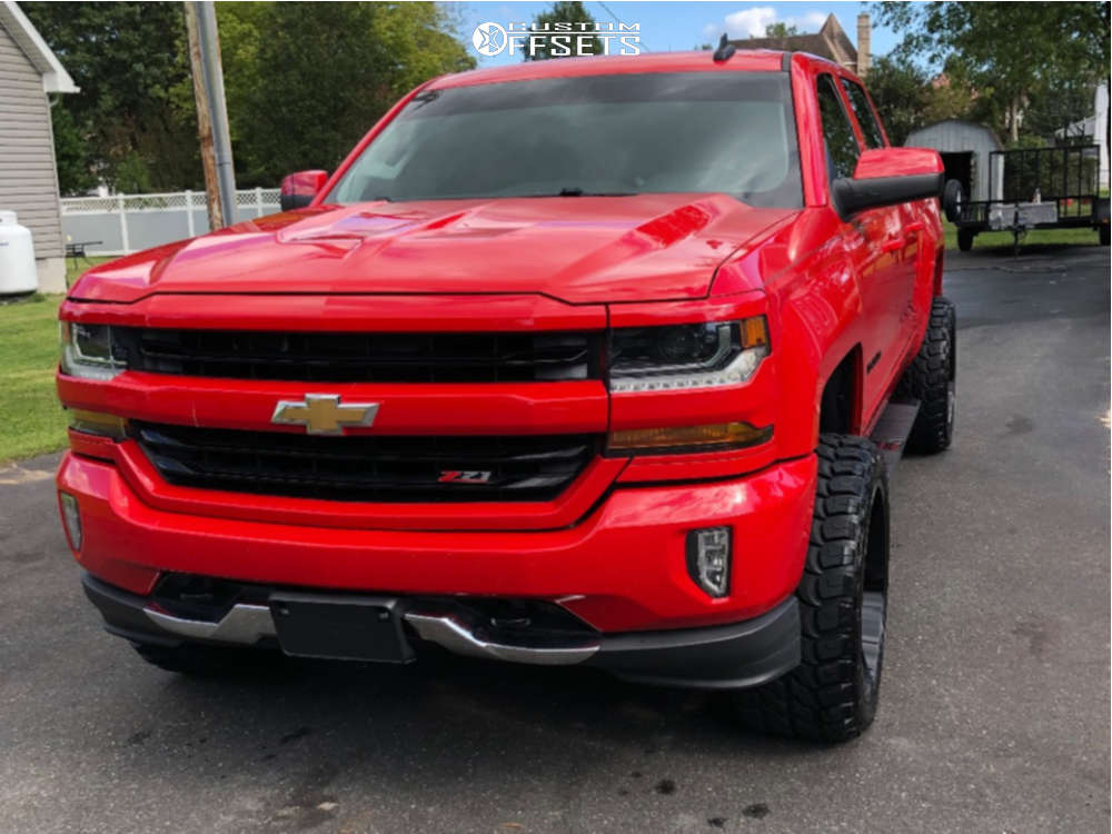 2016 Chevrolet Silverado 1500 with 22x12 -44 RBP 82r and 33/12.5R22 Red Dirt Road M/t and ...