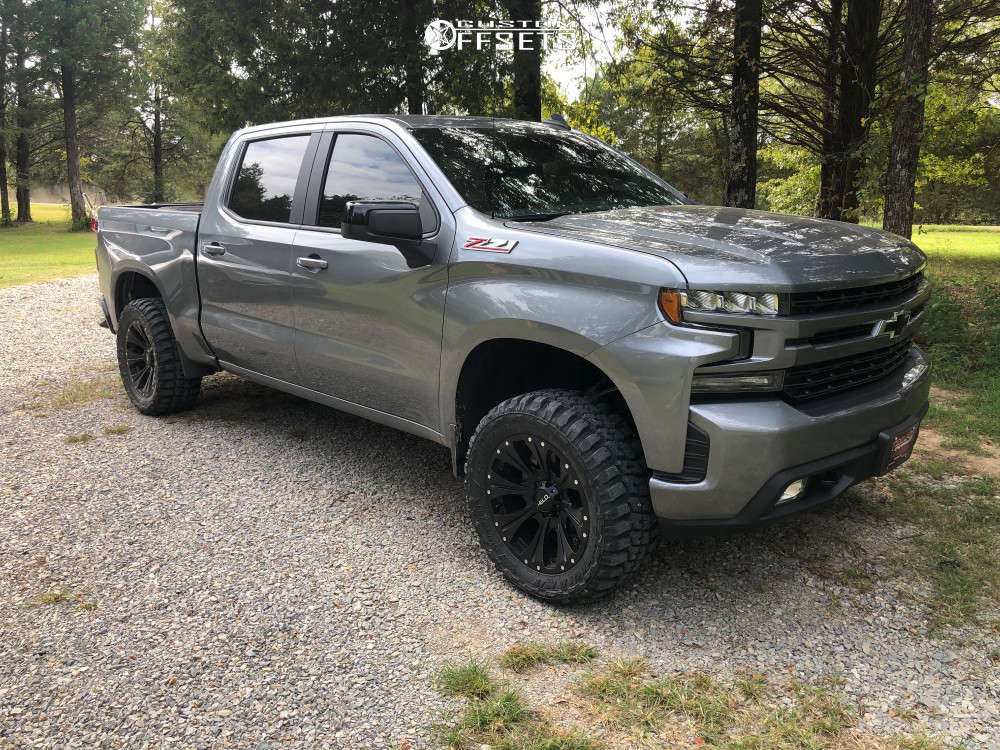 2020 Chevrolet Silverado 1500 with 20x9 -12 Helo He901 and 33/12.5R20 ...
